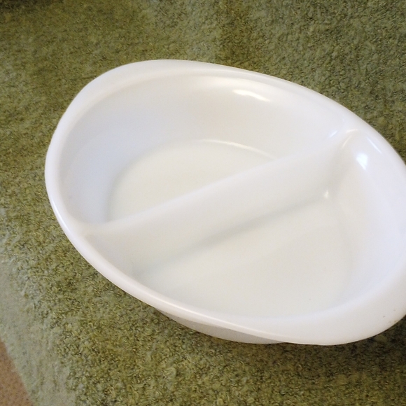 Pyrex | Dining | Vintage Pyrex Oval Divided Serving Dish 5 Quart White ...